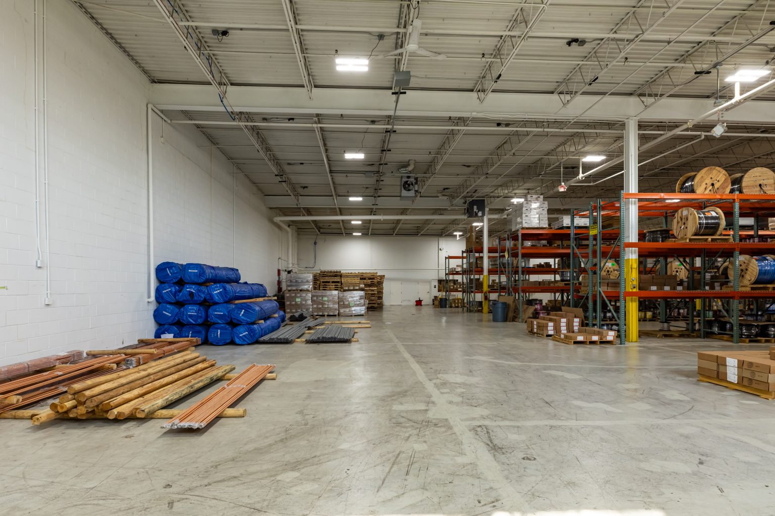 Warehouse Cuts Energy Use in Half with Keystone | Keystone Tech